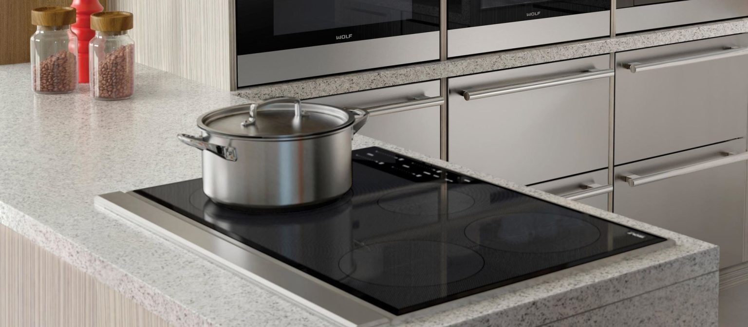 5 Best 30-inch Induction Cooktops (Reviews & Buying Tips)