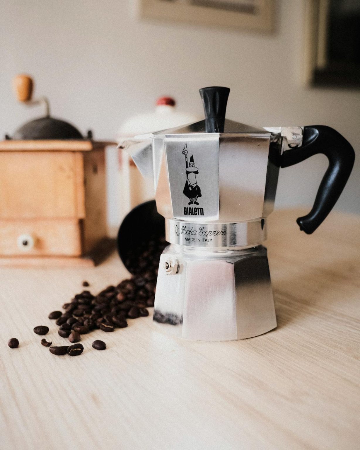 Top 5 Best Electric Coffee Percolators: Reviews & Buying Guide